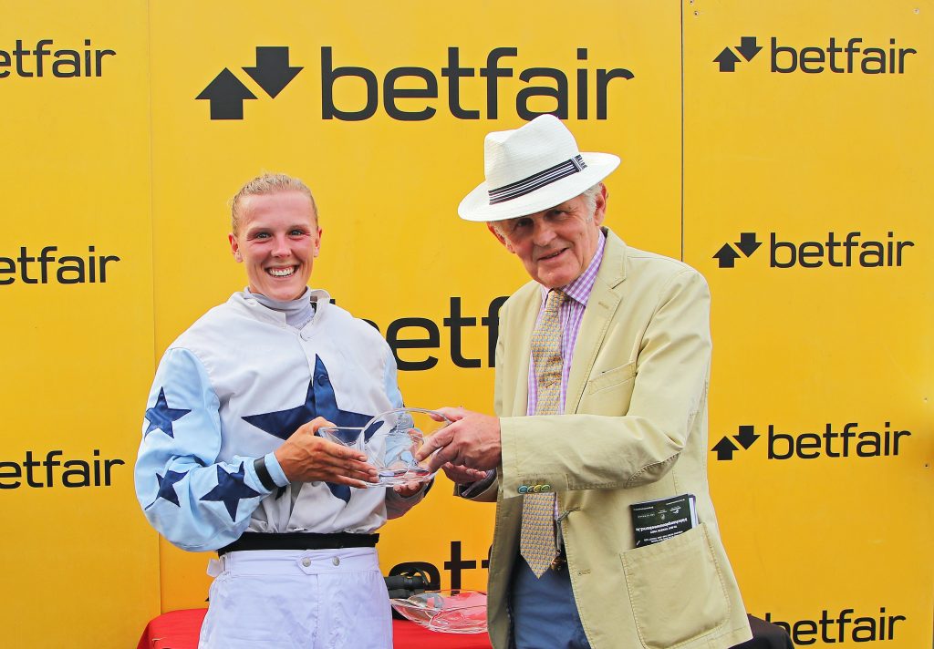 In form Ellie MacKenzie wins the Betfair at Leicester with Champagne ...